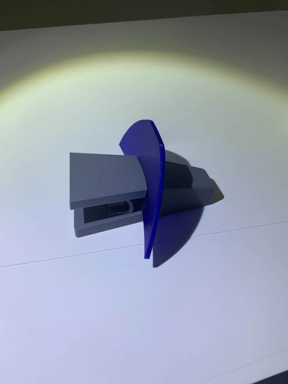 Paper Holder by abreton99 - MakerWorld