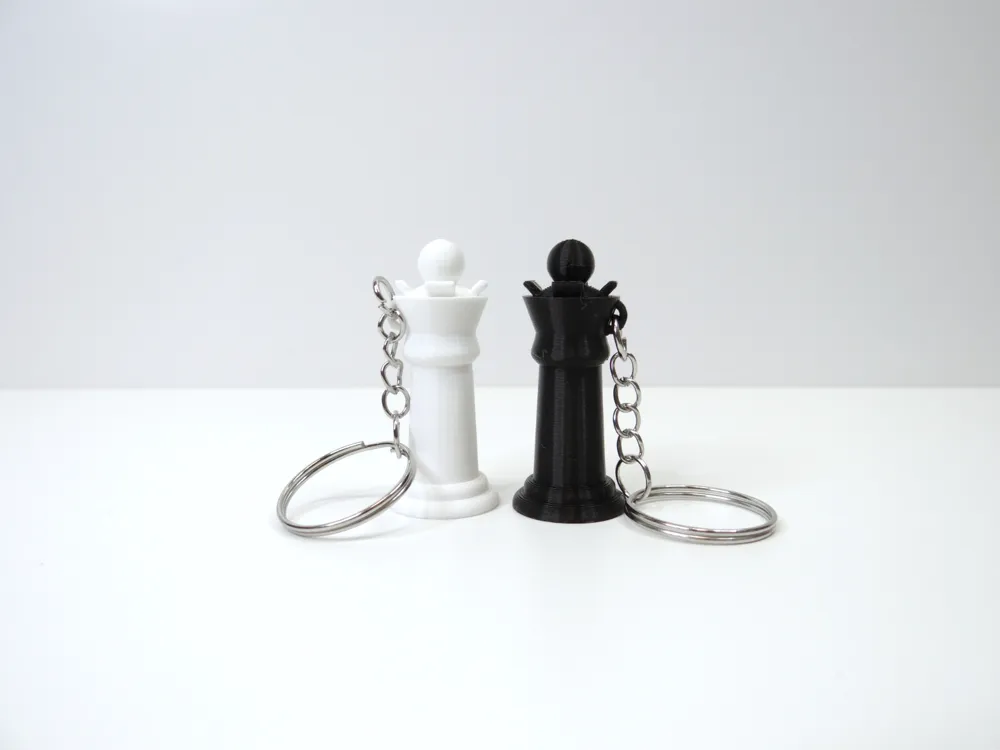 Chess Pieces Keychain by Ilse Hoogendijk - MakerWorld