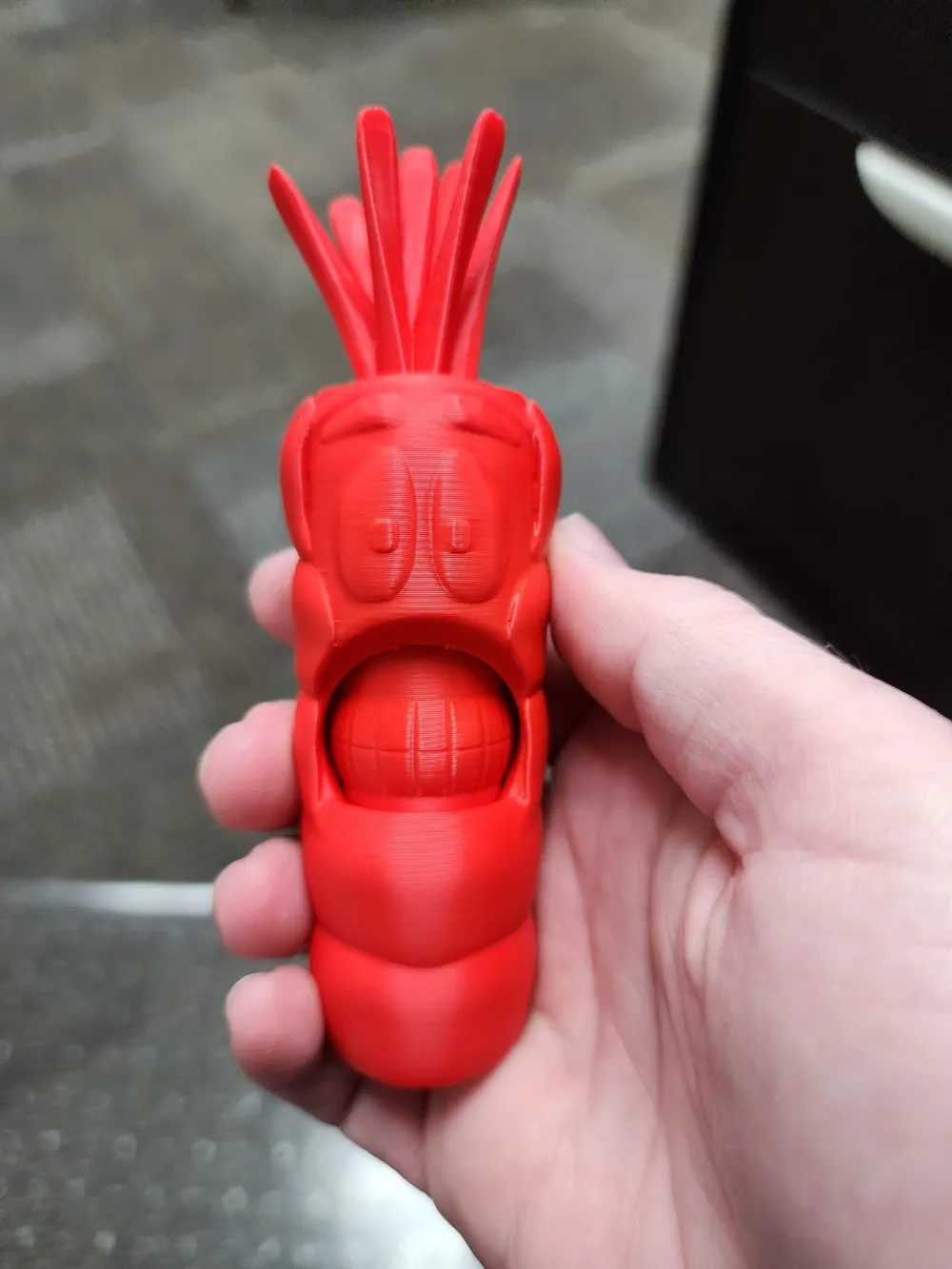 Carrot Carl Fidget Face by digitallyforgeddesigns - MakerWorld