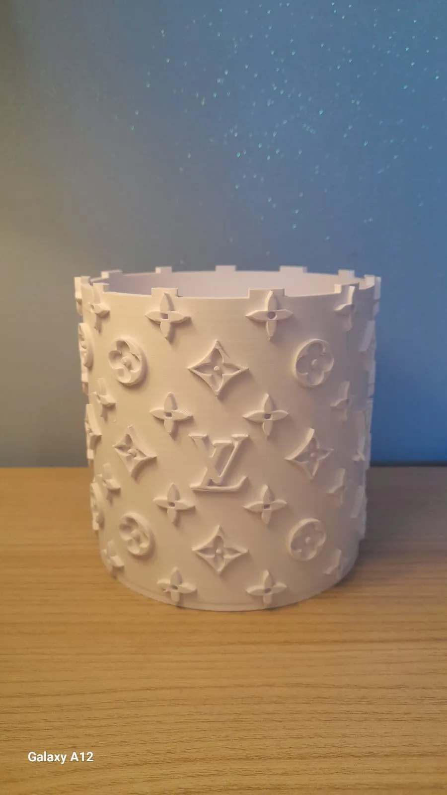 Vaso LV - Free 3D Print Model - MakerWorld
