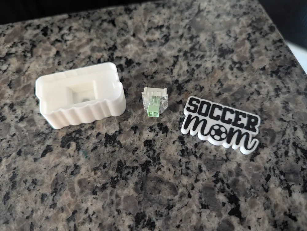 Soccer Mom Clicker by Xtinajacob - MakerWorld