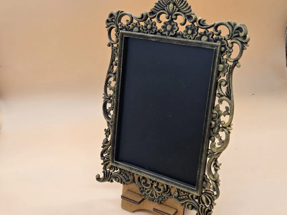 Decorative Vintage Picture Frame by Christian MakerWorld: Download Free ...