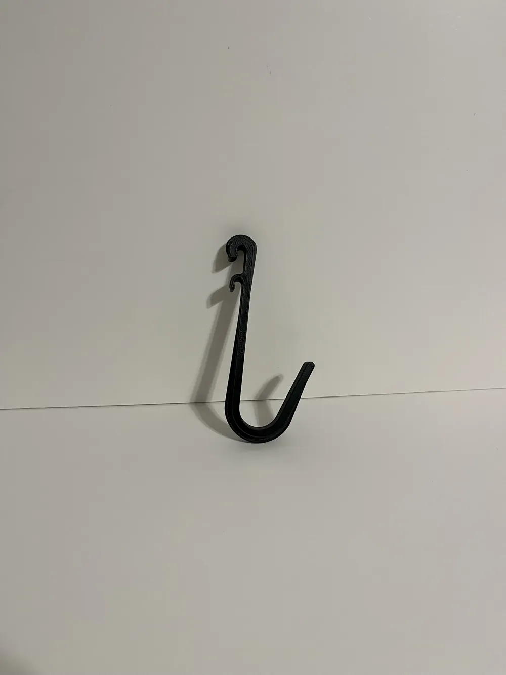 Heavy Duty Wire Shelf Rack Round Hook by Swamp InnovationsMakerWorld ...