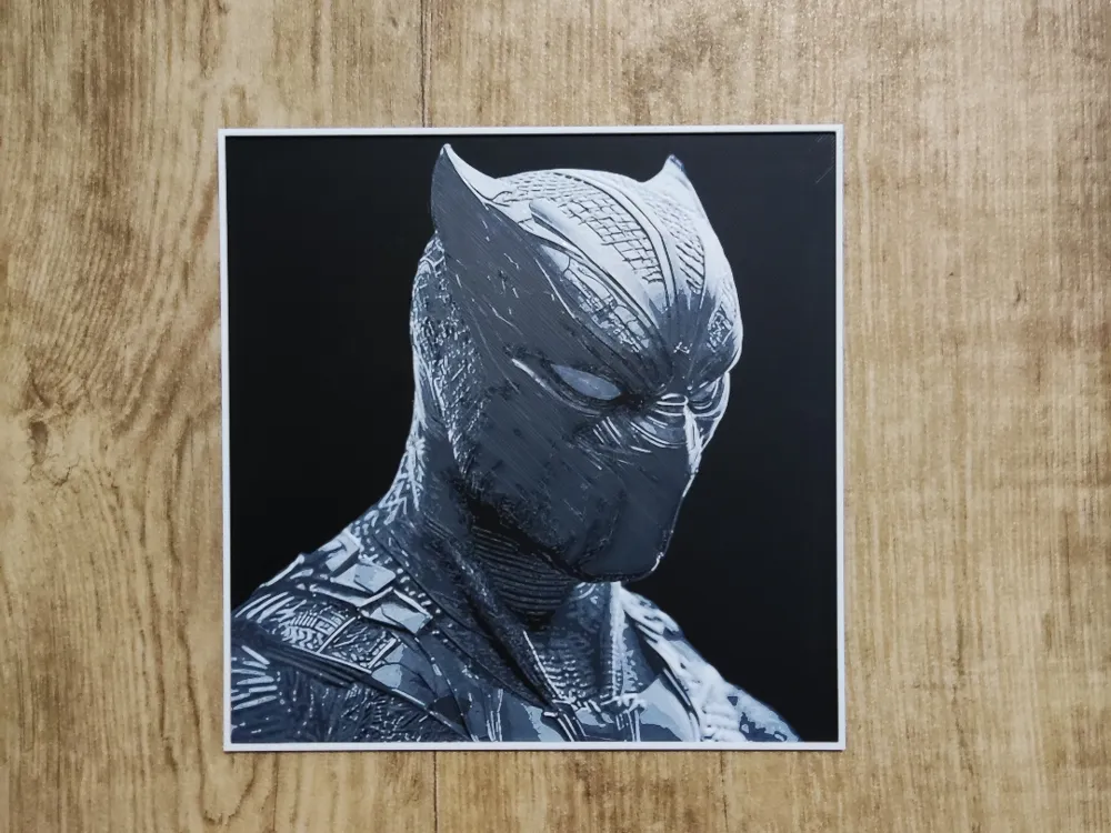 Black Panther - hueforge by Fantomas - MakerWorld