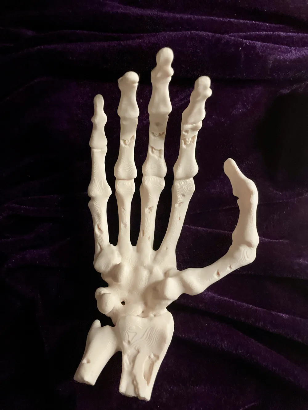 Terrifying Halloween Hand. by huesoimpreso MakerWorld: Download Free 3D ...
