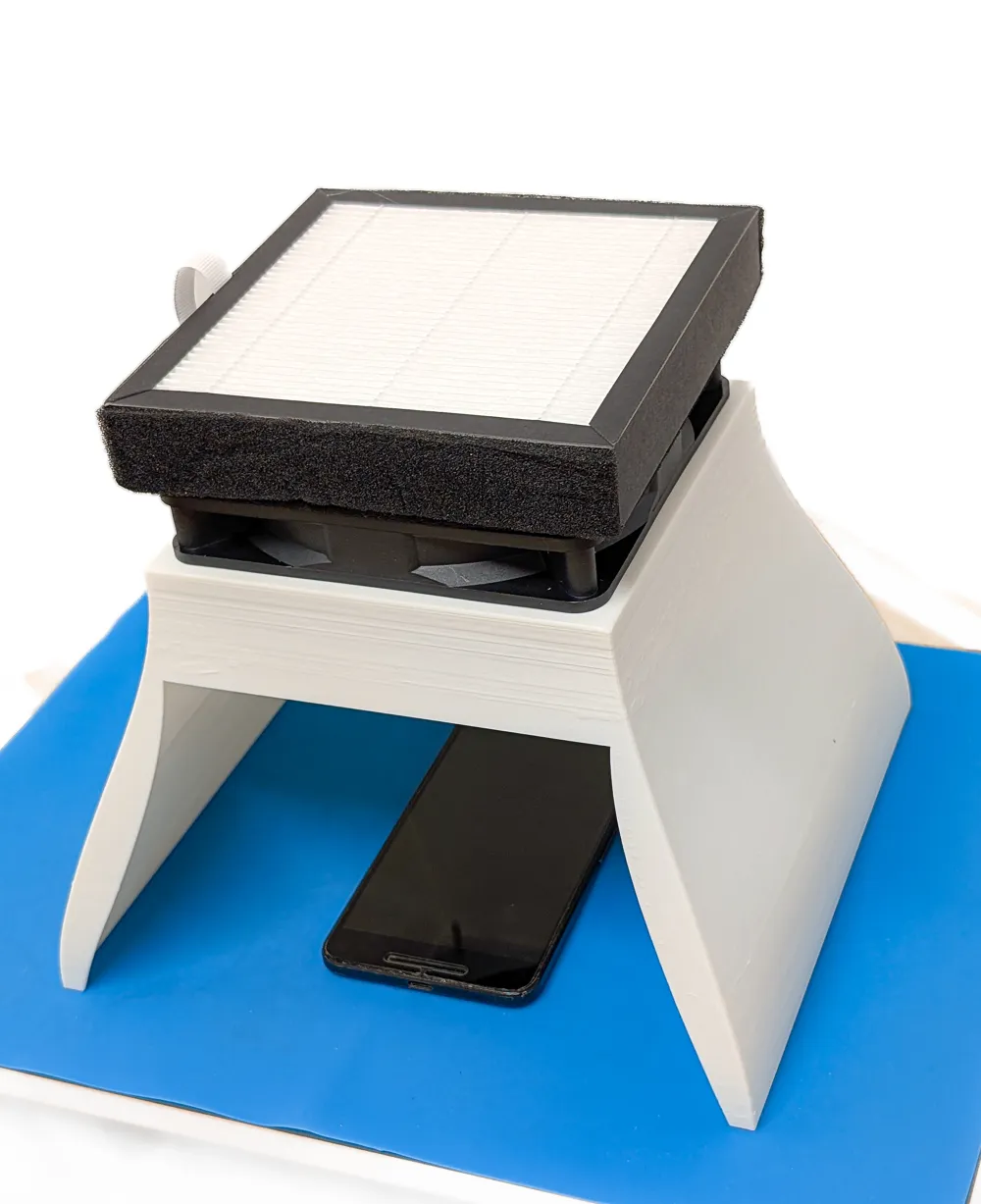 "Laminar Flow" Hood for Phone Screen Protection by Antonios MakerWorld ...