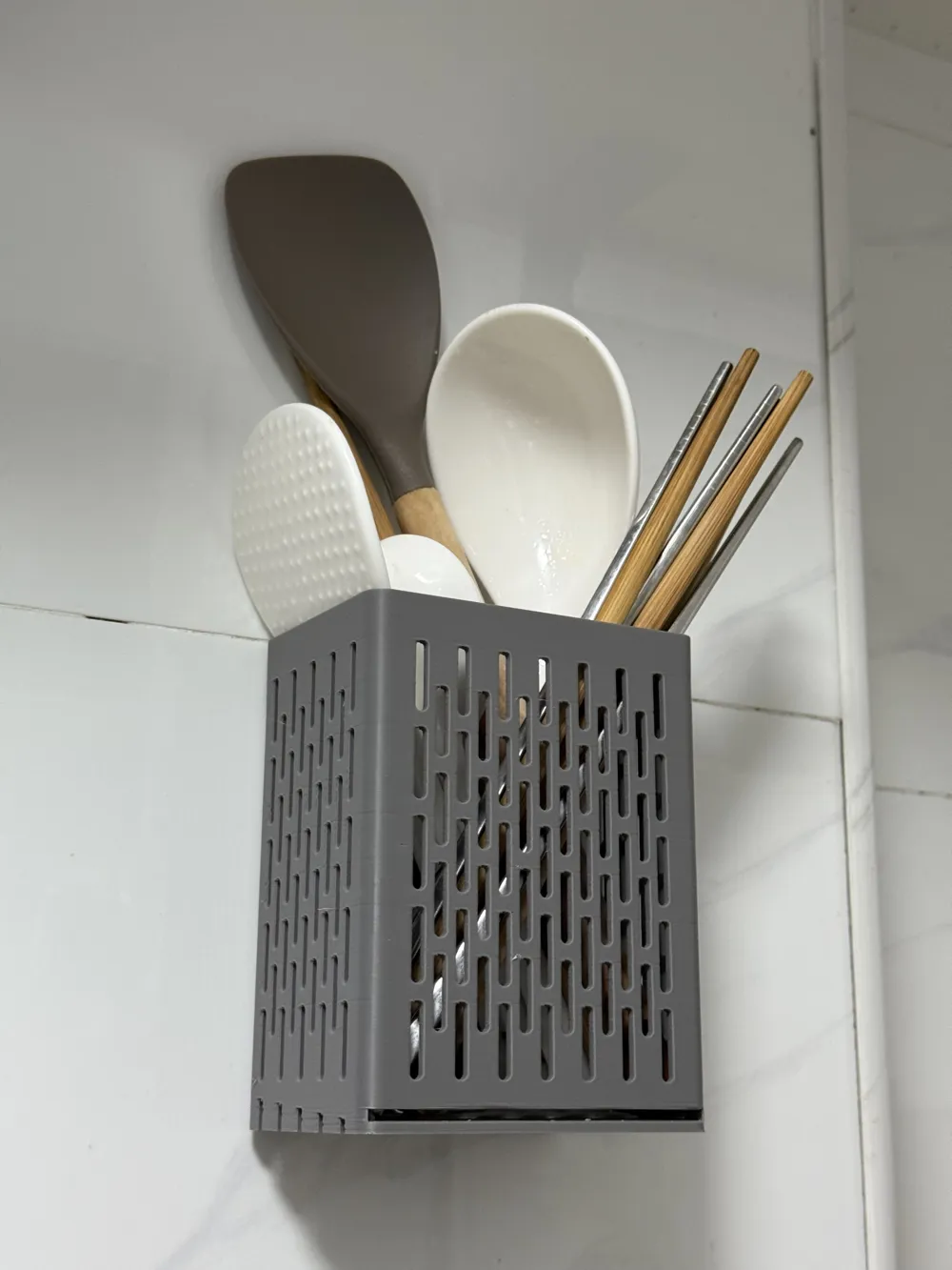 Chopstick holder (sloped bottom plus hollowed out, super drainage and ...