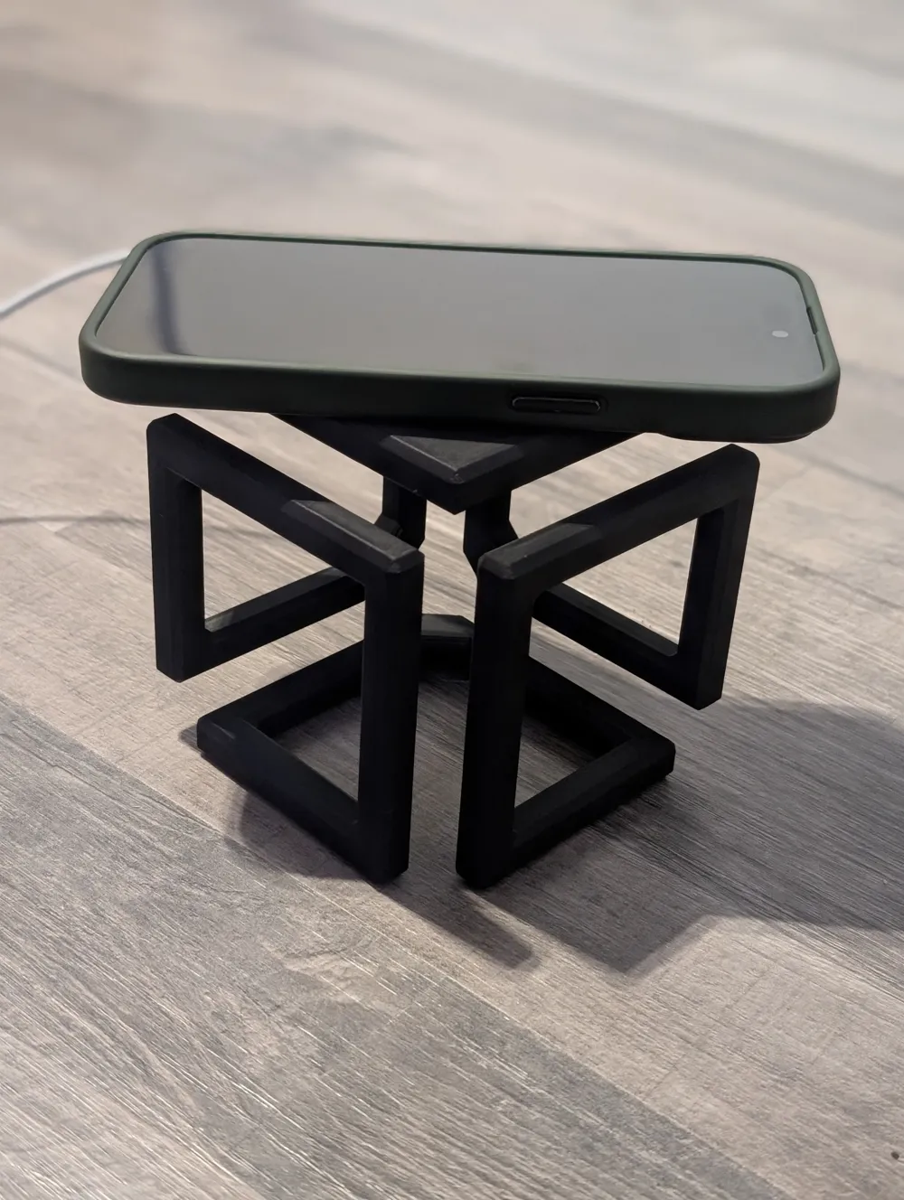 Infinity Cube Magsafe Charger / No Supports - Free 3D Print Model - MakerWorld