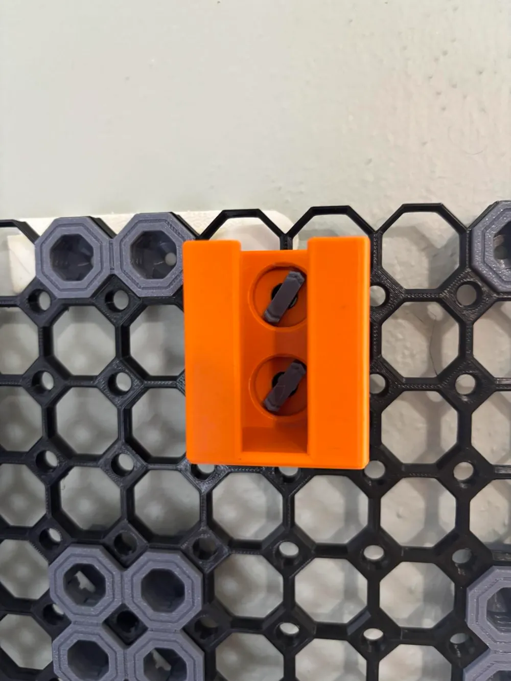 MultiBoard Rack for Gorilla Super Glue Gel 20 g by iglord - MakerWorld