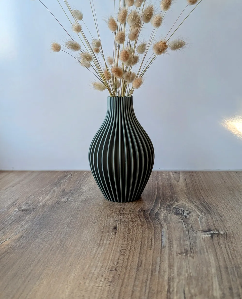 Olive Vase | by bixi | House Flower vase - Free 3D Print Model - MakerWorld