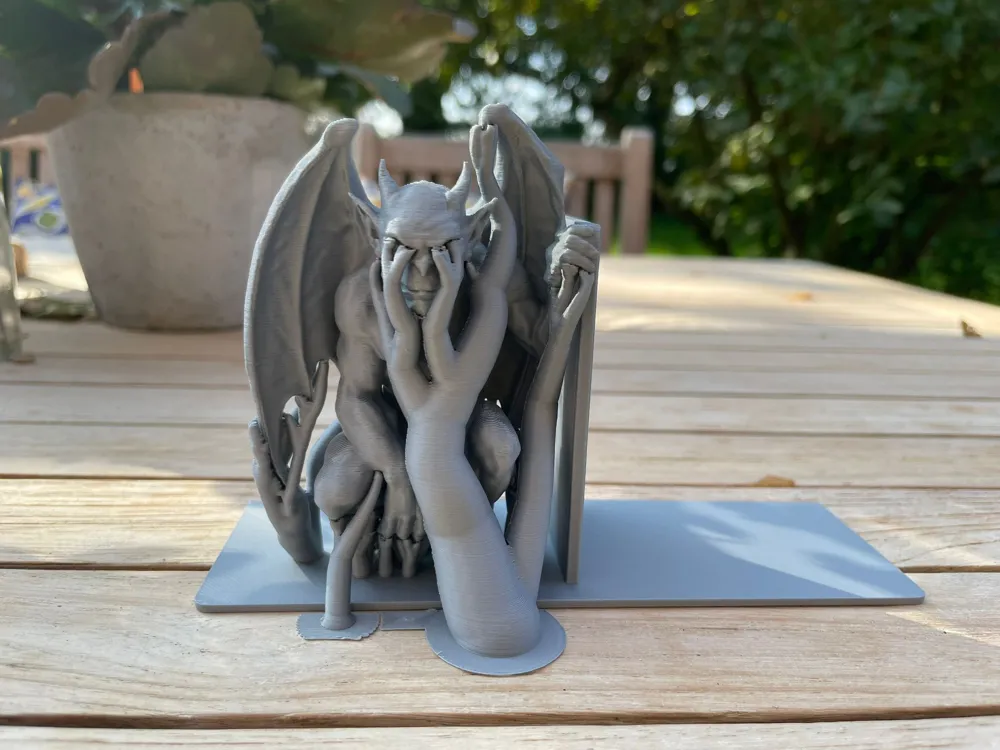 Gargoyle Bookend by Generic Makerspace MakerWorld: Download Free 3D Models