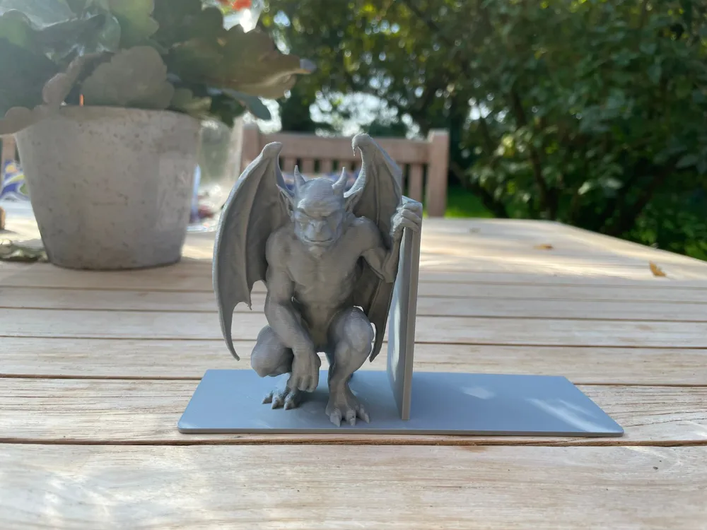 Gargoyle Bookend by Generic Makerspace MakerWorld: Download Free 3D Models