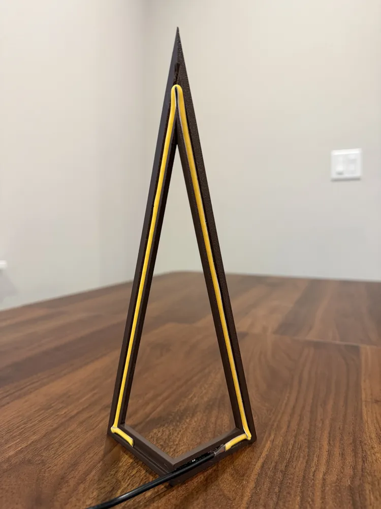 Corner Desk Lamp - Free 3D Print Model - MakerWorld