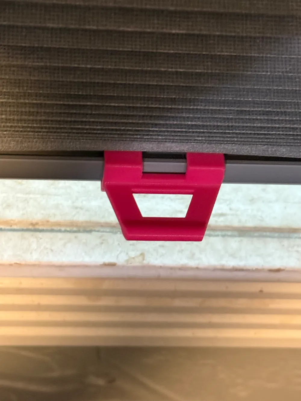 Window Blind Clip by 3DxMills - MakerWorld