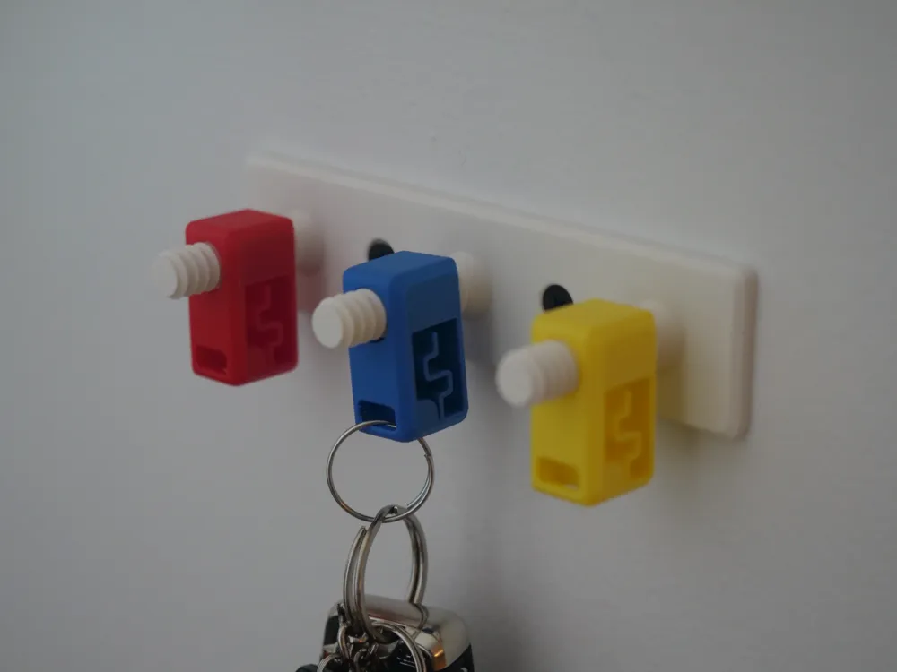 Key Hanger - Click Fidget - Free 3D Print Model - MakerWorld