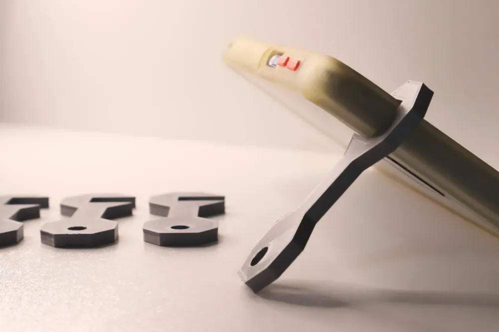 Smartphone Stand (Key Shaped) by nomikab MakerWorld: Download Free 3D ...