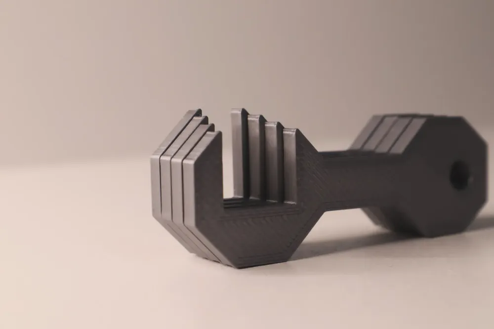 Smartphone Stand (Key Shaped) by nomikab MakerWorld: Download Free 3D ...