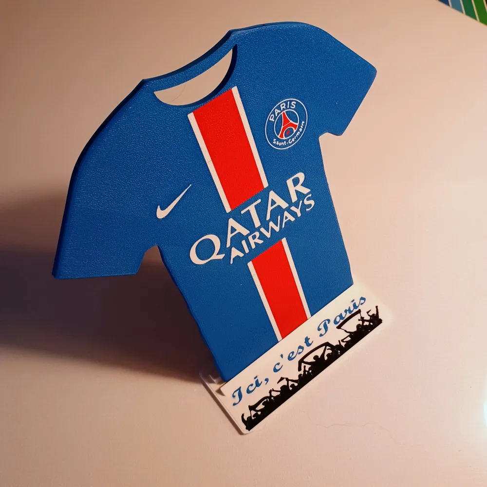 PSG soccer jersey + stand. by Brammerdk - MakerWorld