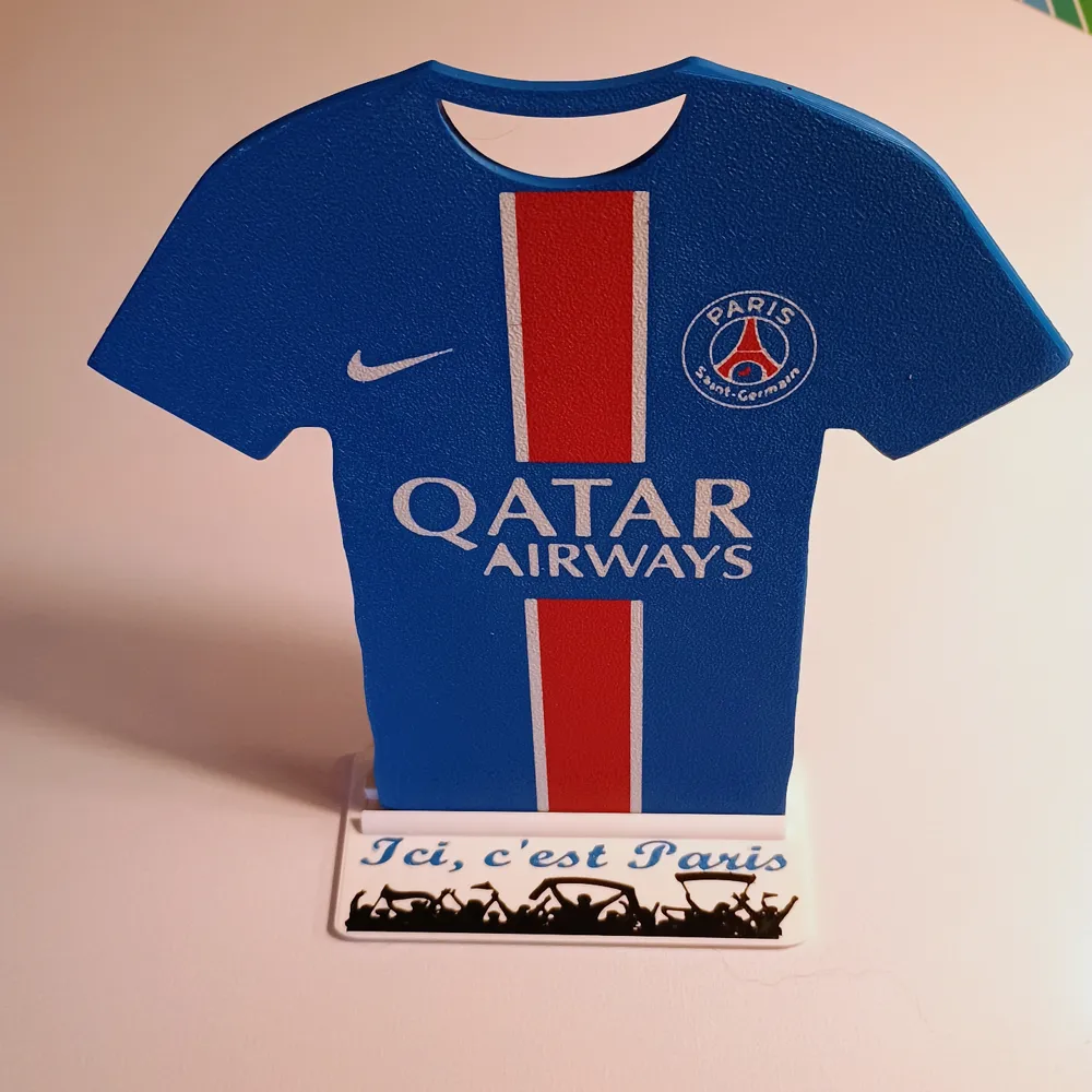 PSG soccer jersey + stand. by Brammerdk - MakerWorld