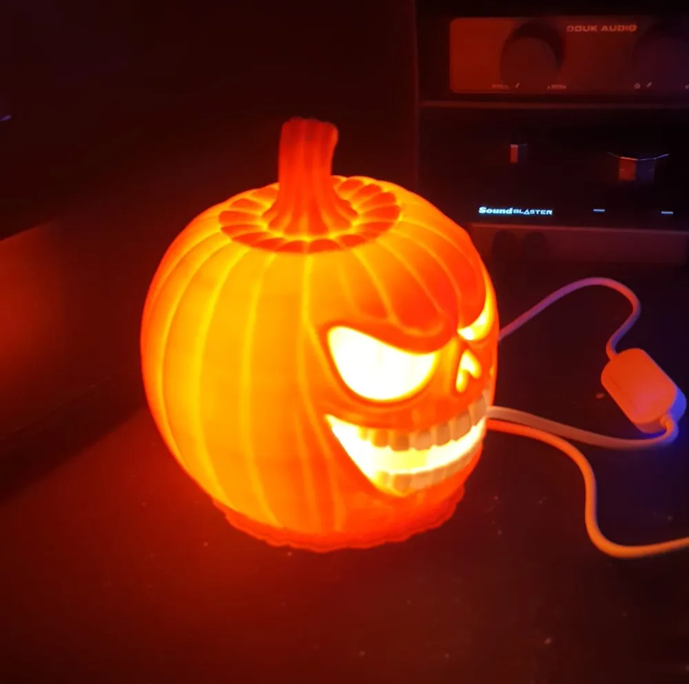 Evil Grinning Pumpkin In Colour by _JkJk_ MakerWorld: Download Free 3D ...