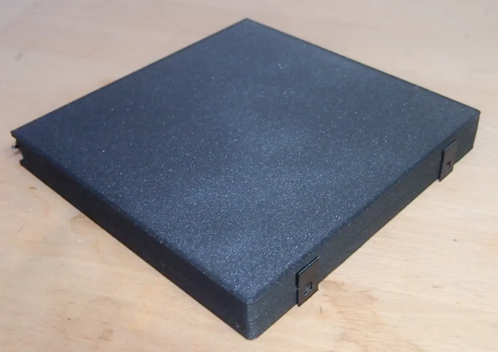 Mini portable folding table by Kuča - MakerWorld