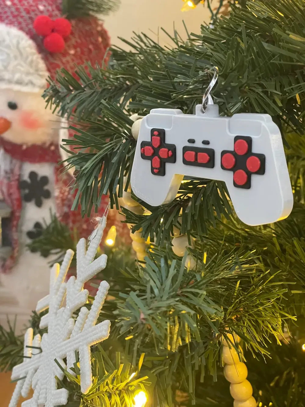 Video Game Controller Christmas tree ornament by FireDragon3D - MakerWorld