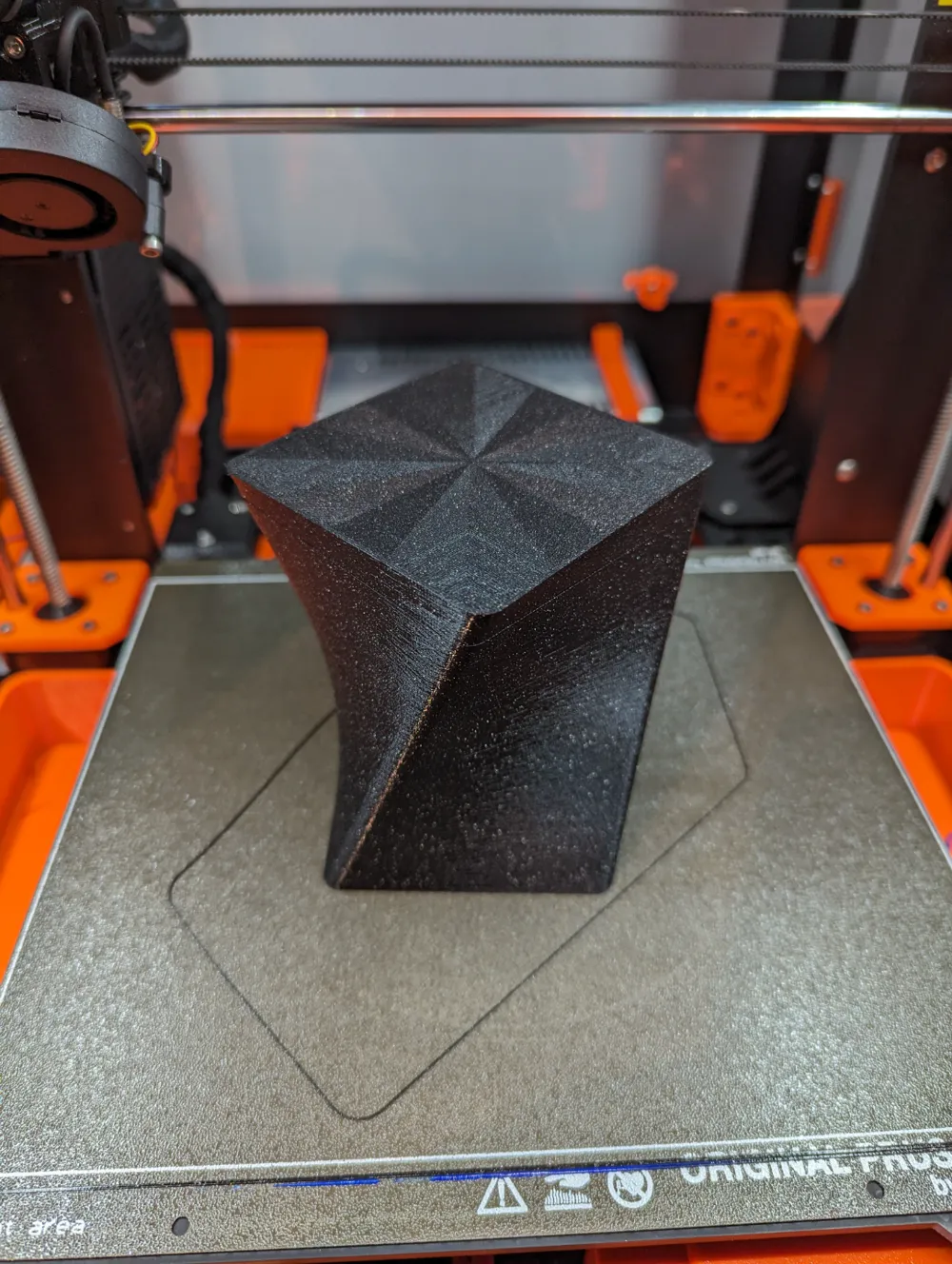 Twisted Square Box by waxounet - MakerWorld