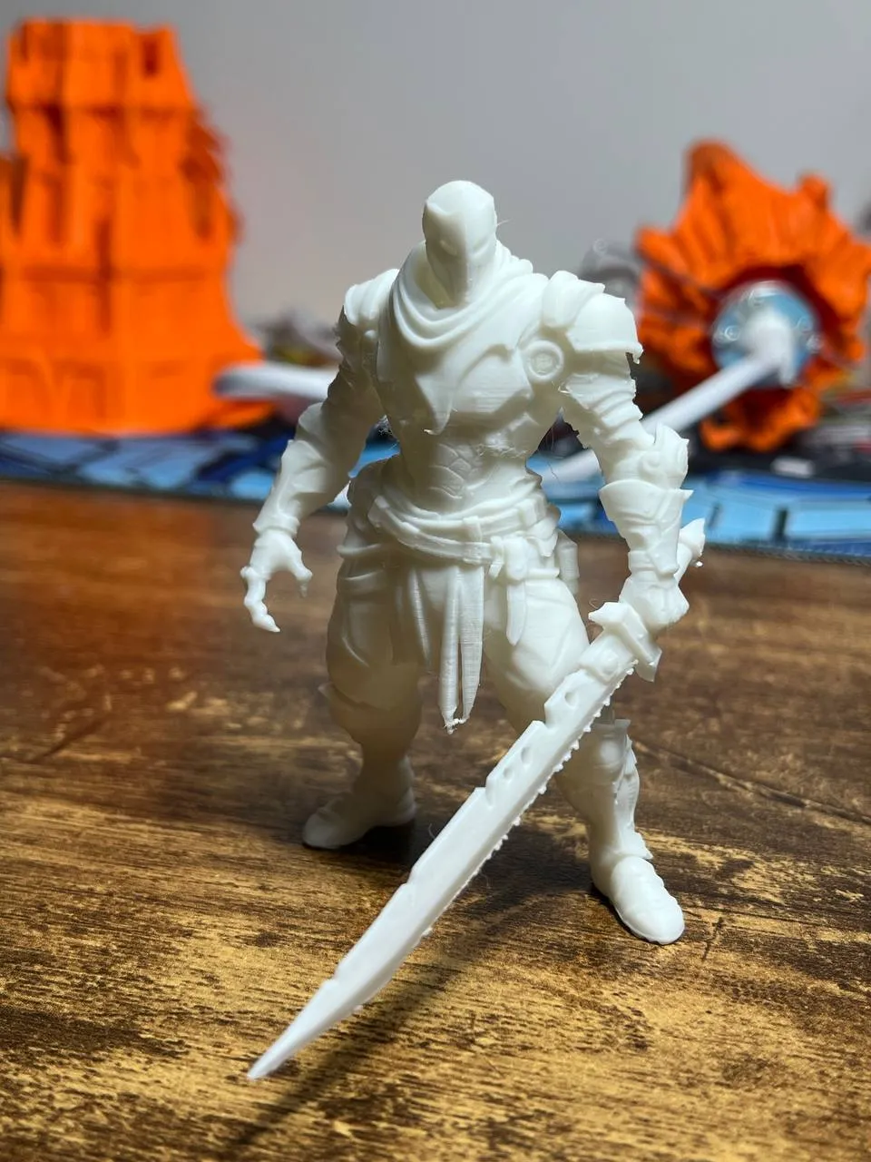 Knight Cyborg mix statue / Miniature - Free 3D Print Model - MakerWorld