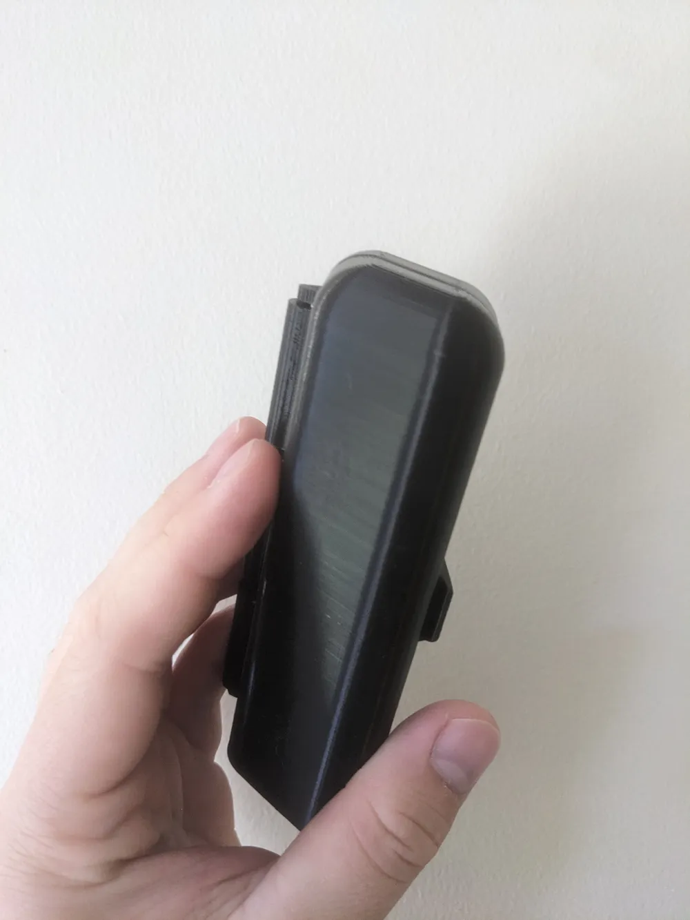 8x AA Battery Carry Case by MartynDerg - MakerWorld