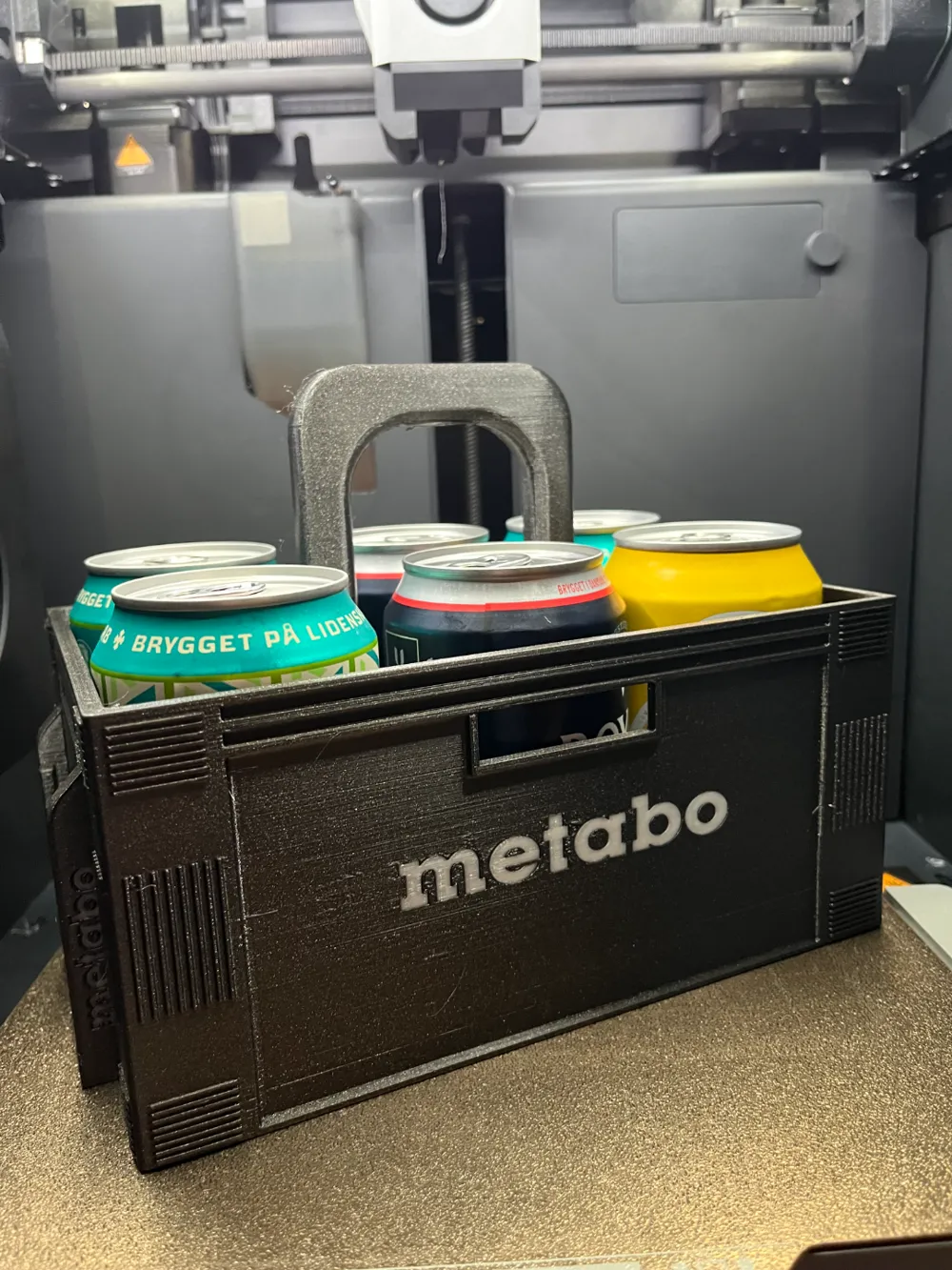 Metabo Battery Beer Case Remixed by Howard-DK - MakerWorld