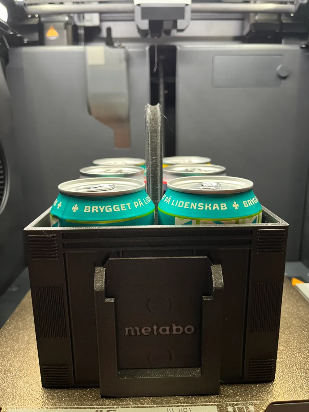 Metabo Battery Beer Case Remixed by Howard-DK - MakerWorld