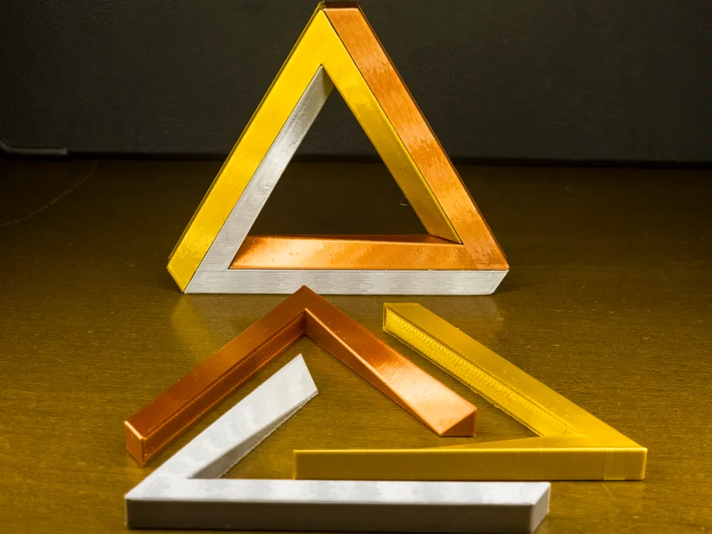 Penrose triangle by pontolix - MakerWorld