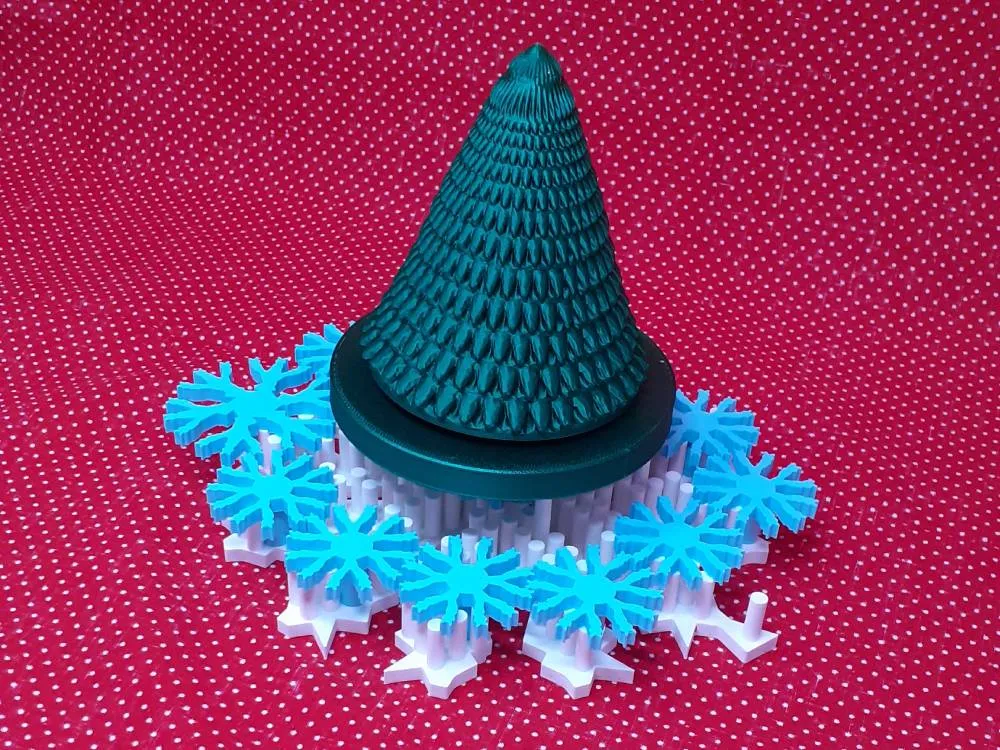 Spinning Christmas tree puzzle by Mazetropolis MakerWorld: Download ...