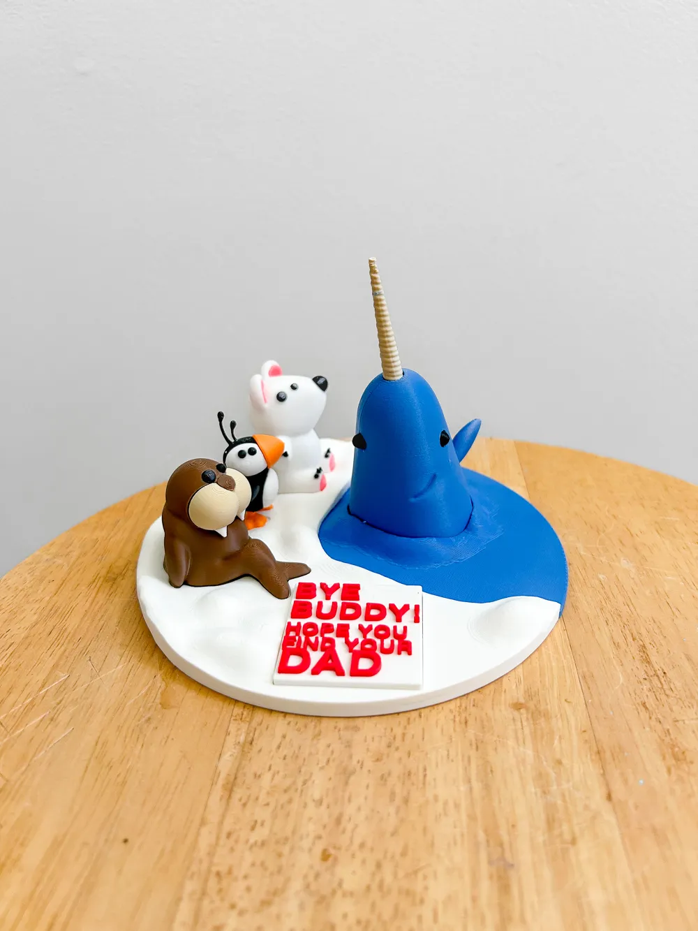 Bye Buddy Diorama from Elf - Non AMS - Free 3D Print Model - MakerWorld