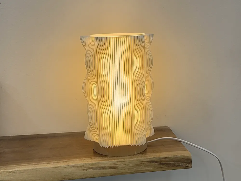 Wavy Elegance Lamp for bambu Led Lamp 001 (MH001) - Free 3D Print Model ...