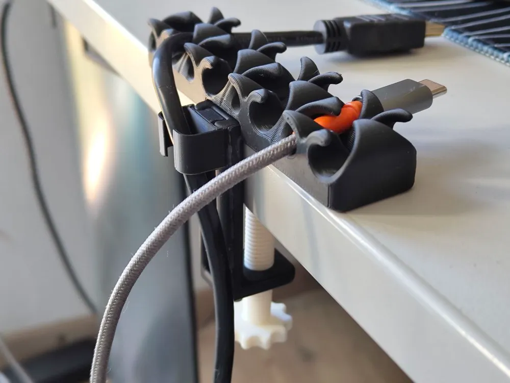 Modular cable holder / organizer by Albi27 - MakerWorld