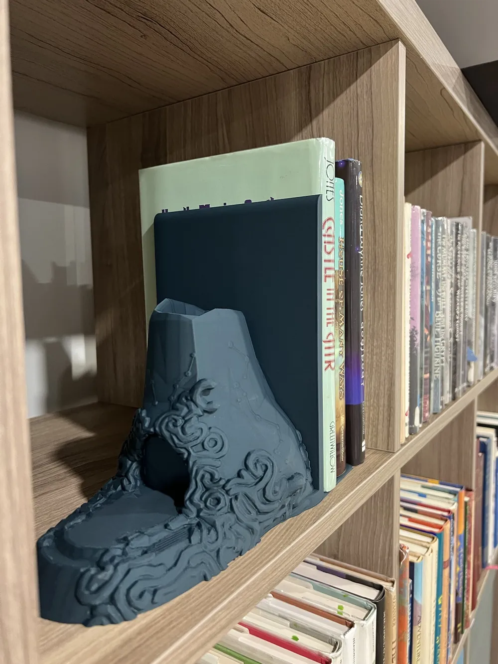 Shrine of Knowledge Bookends: Zelda Shrine Themed Bookends With Pencil ...