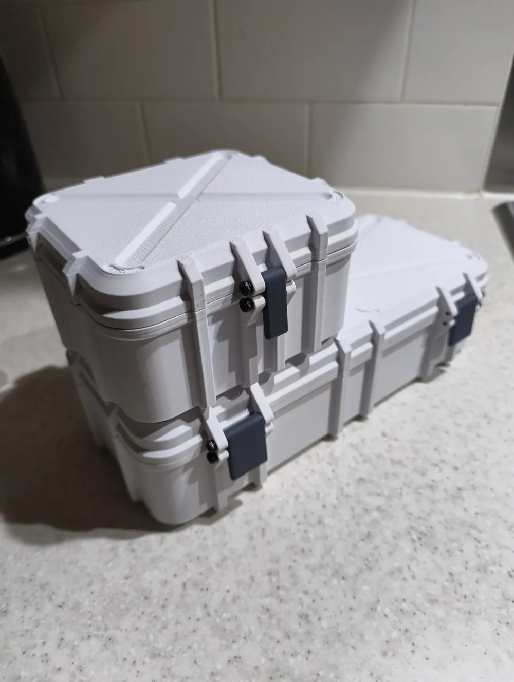 Rugged mini Hard Shell Case by NTH_Designs MakerWorld: Download Free 3D ...