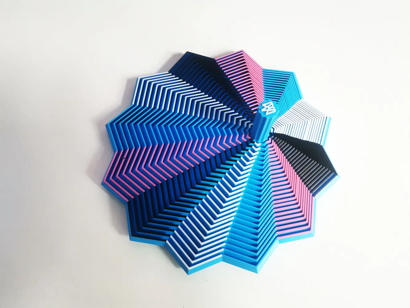 Juguete antiestrés giratorio fidget spinner con forma de estrella ...