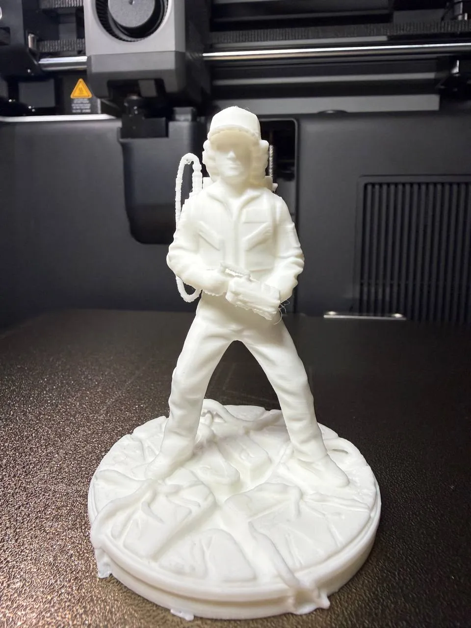 "HEROME STRANGER THINGS" DUSTIN GHOSTBUSTERS - Free 3D Print Model ...