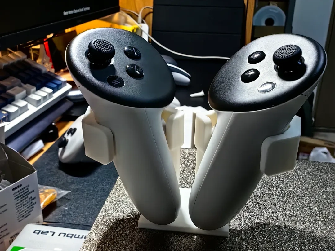 Quest 3 Pico 4U Universal Handgrip Mount v1.4 by 寒峰 MakerWorld ...