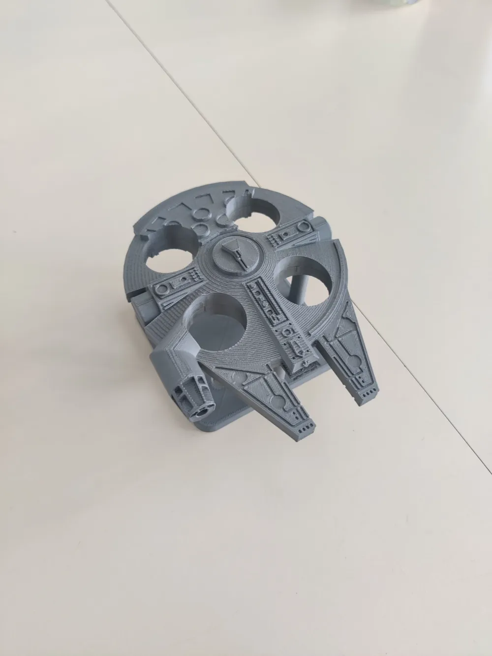 Supporto per provette Millennium Falcon (4x50ml) - Free 3D Print Model ...