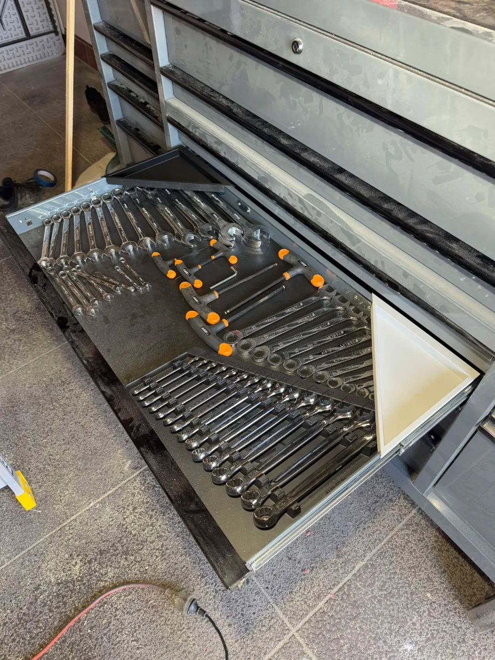 Toolbox Drawer Corner Trays by ARDesigns - MakerWorld