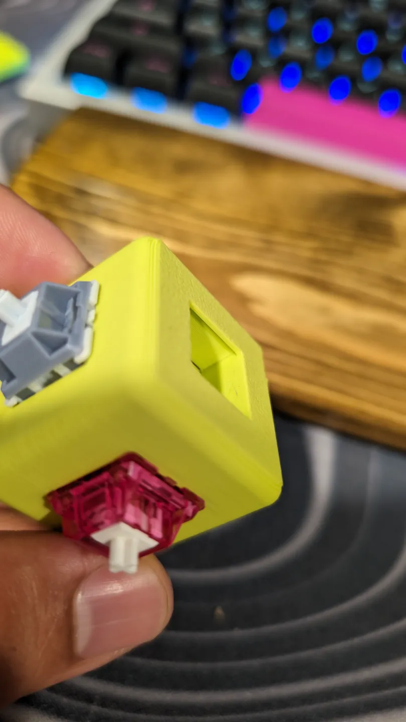 Mechanical Switch Fidget Cube by scuzzy19 - MakerWorld