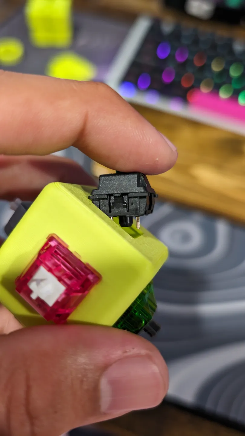 Mechanical Switch Fidget Cube by scuzzy19 - MakerWorld