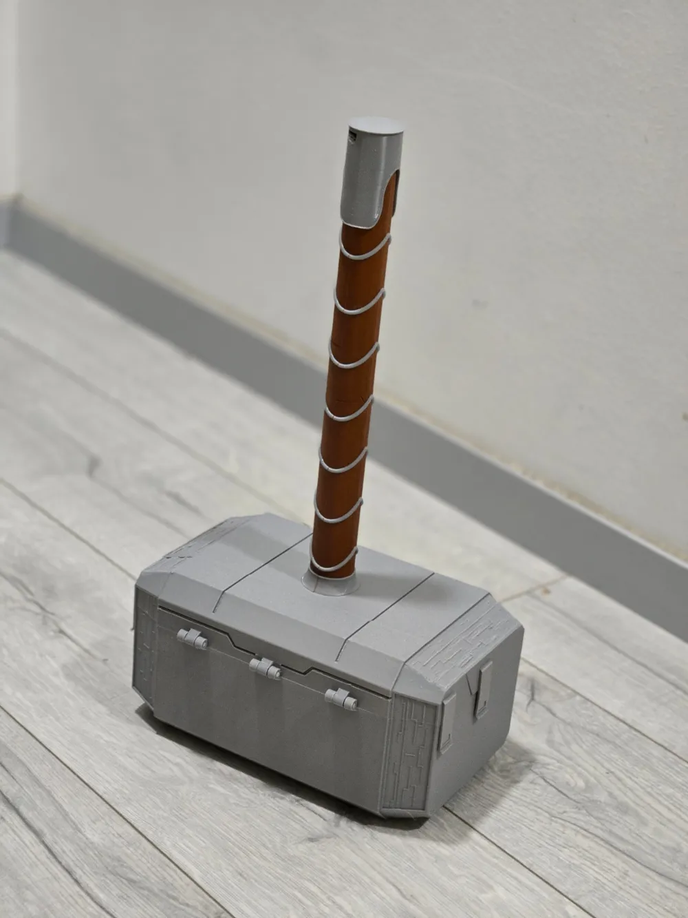 Thor Hammer storage box toolbox by 3Dcrabi MakerWorld: Download Free 3D ...