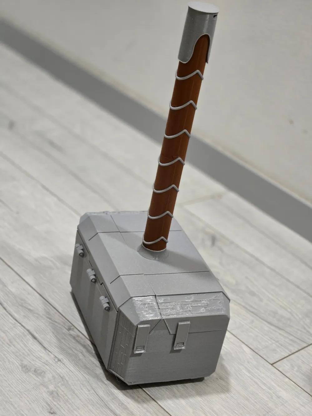 Thor Hammer storage box toolbox by 3Dcrabi MakerWorld: Download Free 3D ...