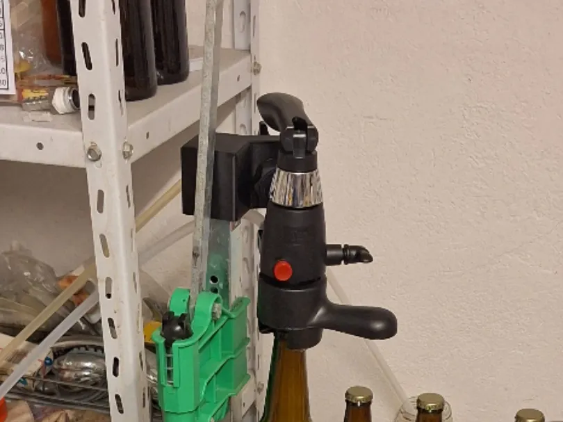 Soporte de llenadora de botellas Itap para pie de tapado de 30 mm ...