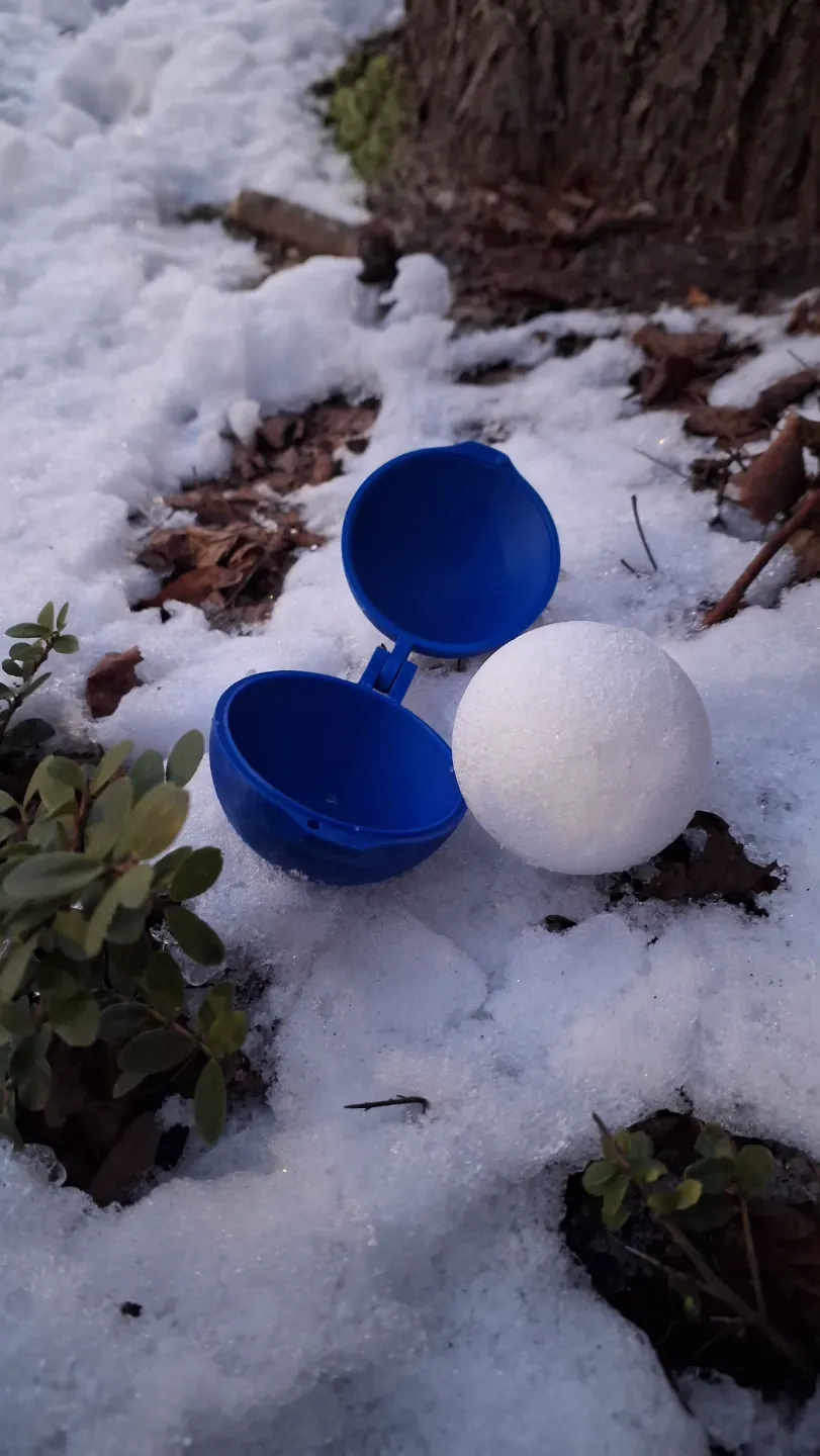 Snowball Maker print in place - Free 3D Print Model - MakerWorld