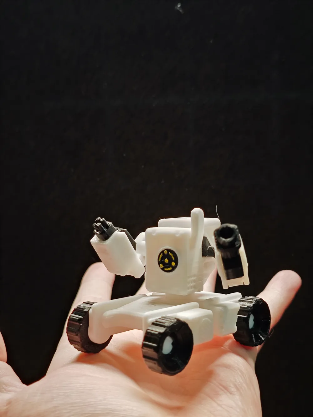 CYBER A1 MINI Bambu-Mech – Bausatz von YEZAO MakerWorld: Kostenlose 3D-Modelle herunterladen